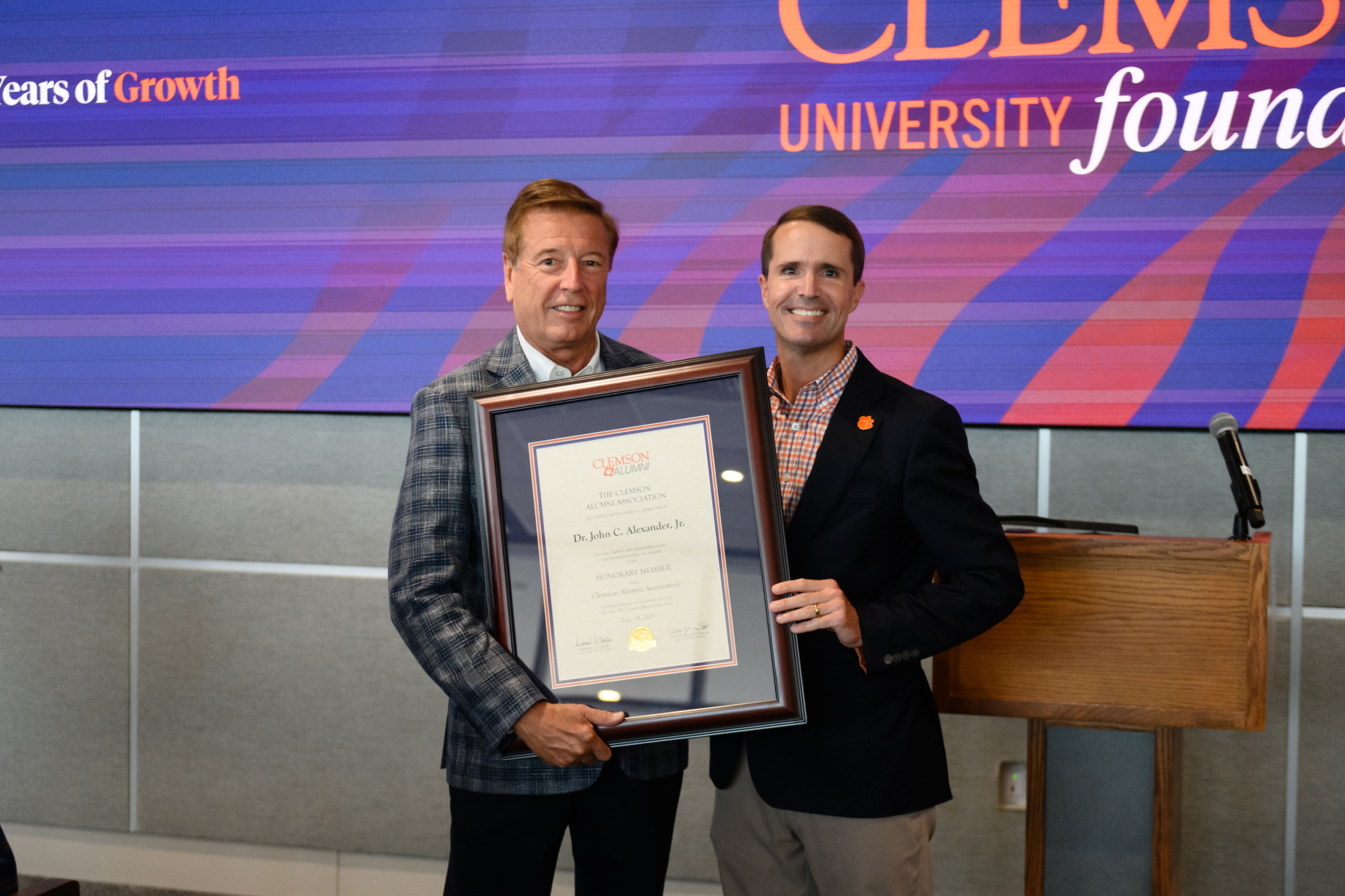 Dr. John Alexander Named Honorary Alumnus – Clemson Alumni Association